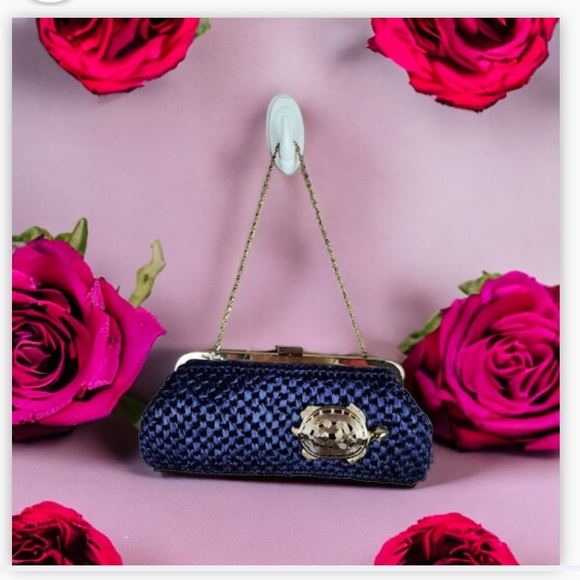 Lilly Pulitzer | Bags | Copy Lilly Pulitzer Woven Straw Turtle Clutch ...